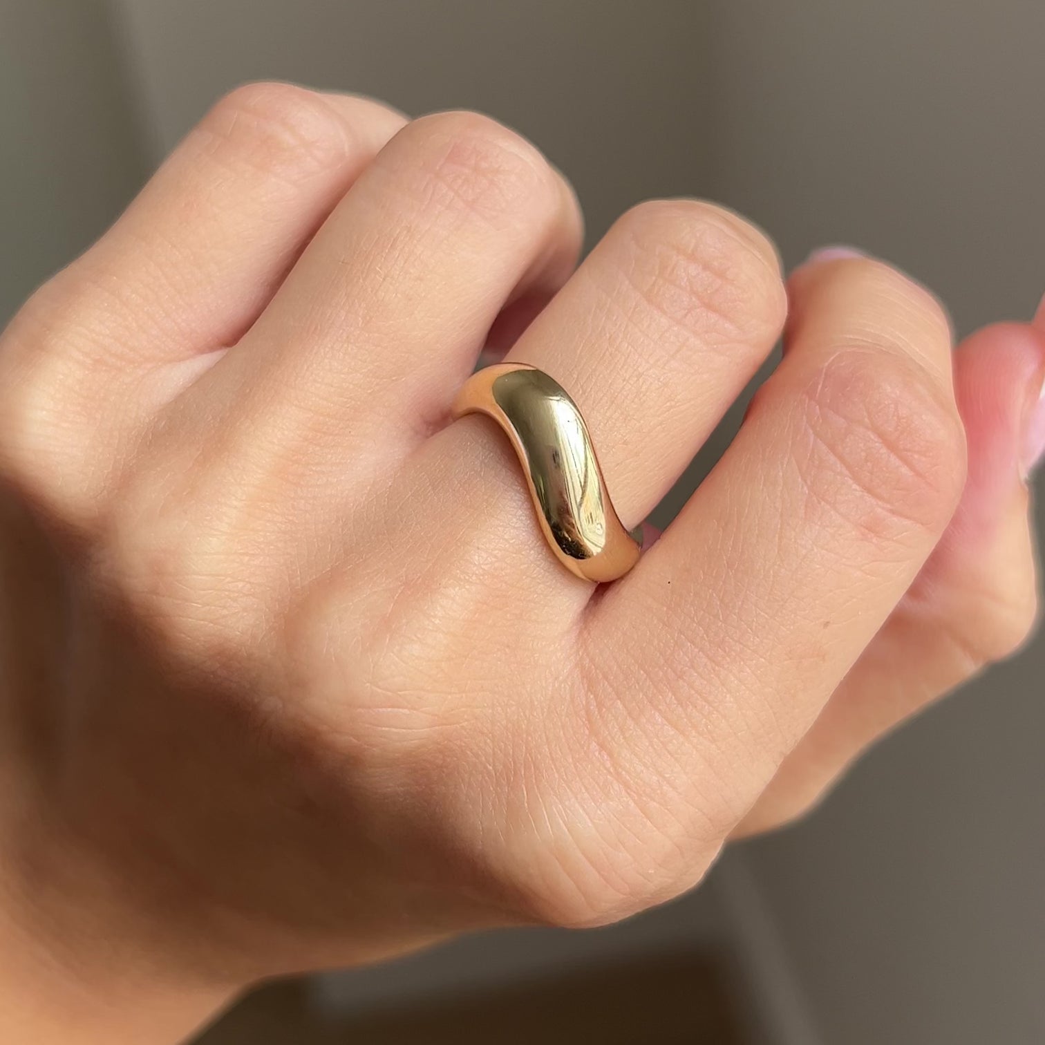 14K Gold Puff Wave Ring – Baby Gold